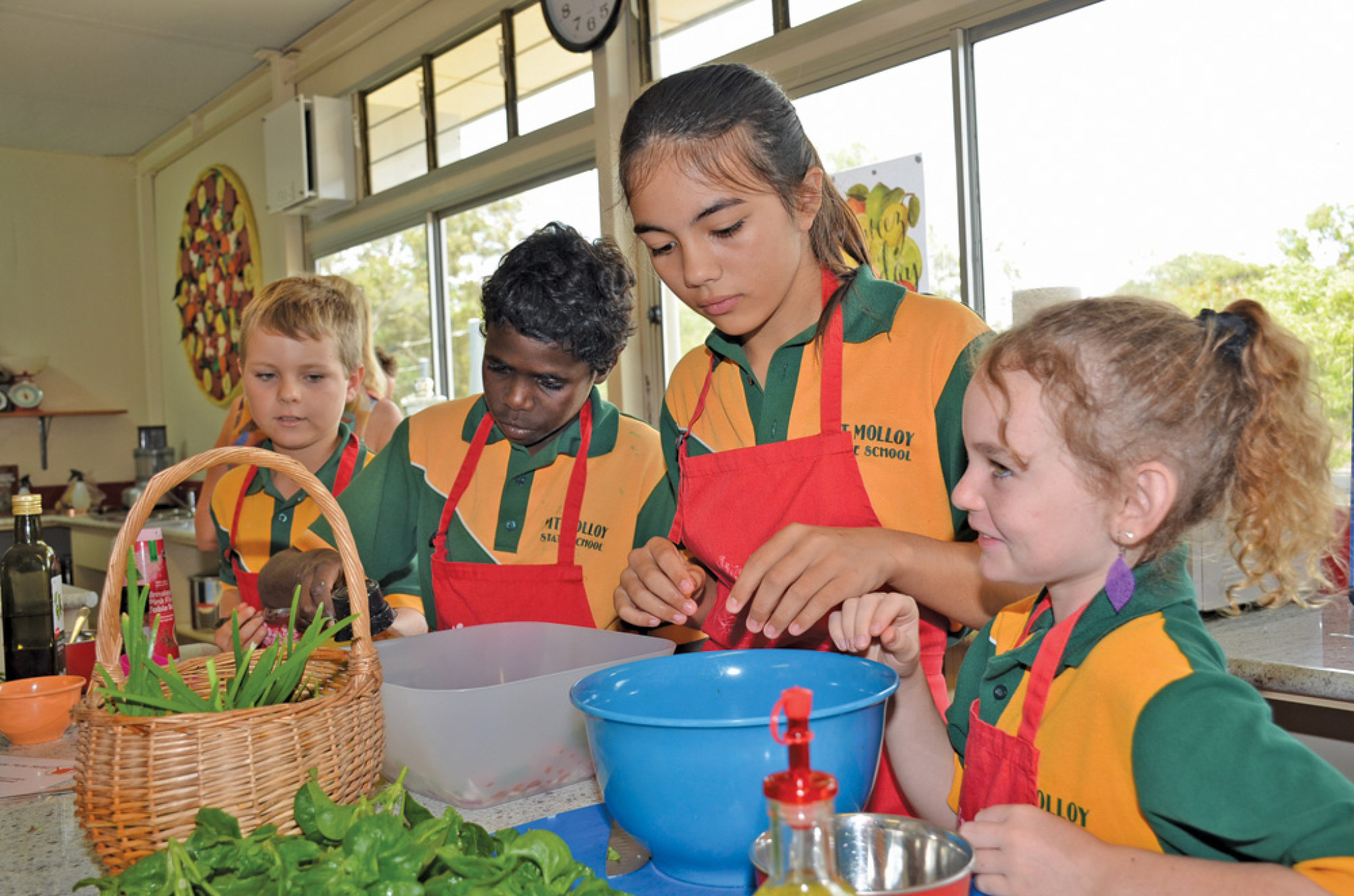 Young students think green with Stephanie Alexander | The Express Newspaper Mareeba, Atherton ...