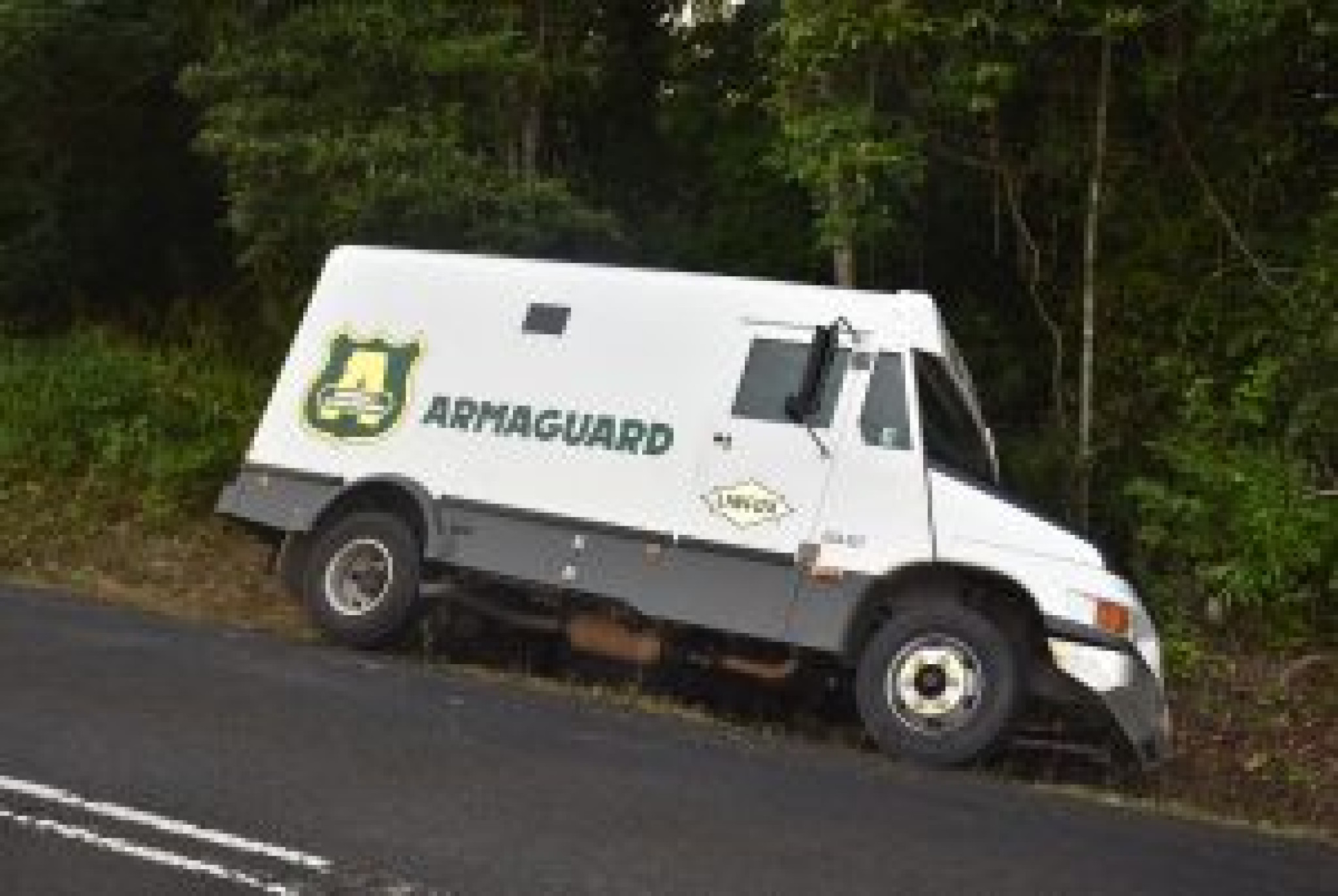 Armaguard truck slides off the range | The Express Newspaper Mareeba ...